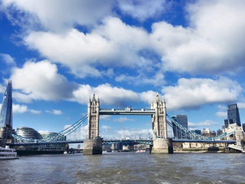 Inside Tower Bridge: Glass Walkway Views, Tips & What to Expect ...