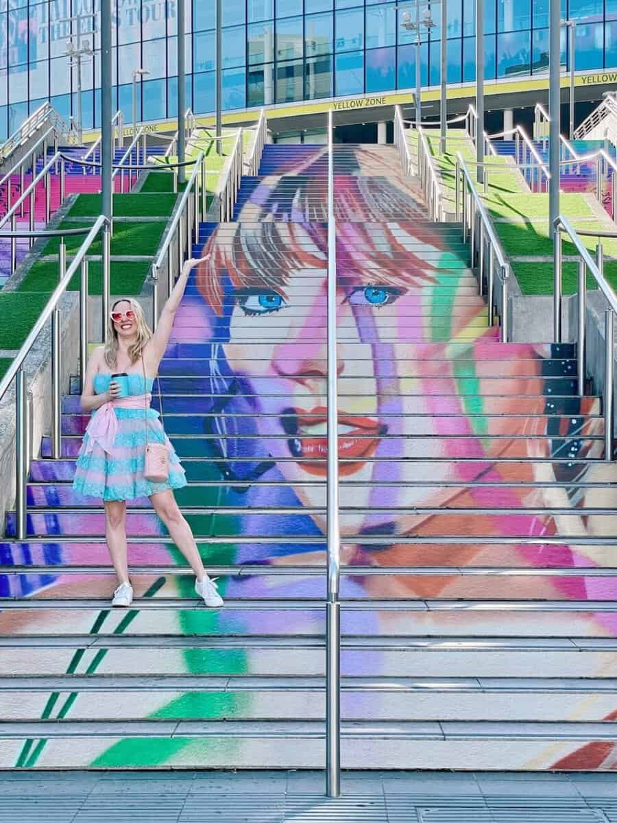 Taylor Swift’s London: A Swiftie’s Guide to the City | Claire & The City